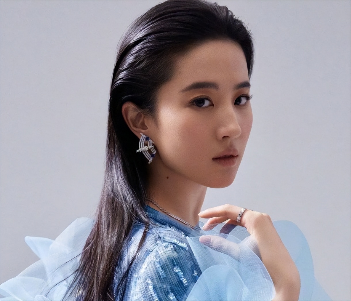 Liu Yifei's actions revealed the relationship with Zhu Yawen, no wonder ...