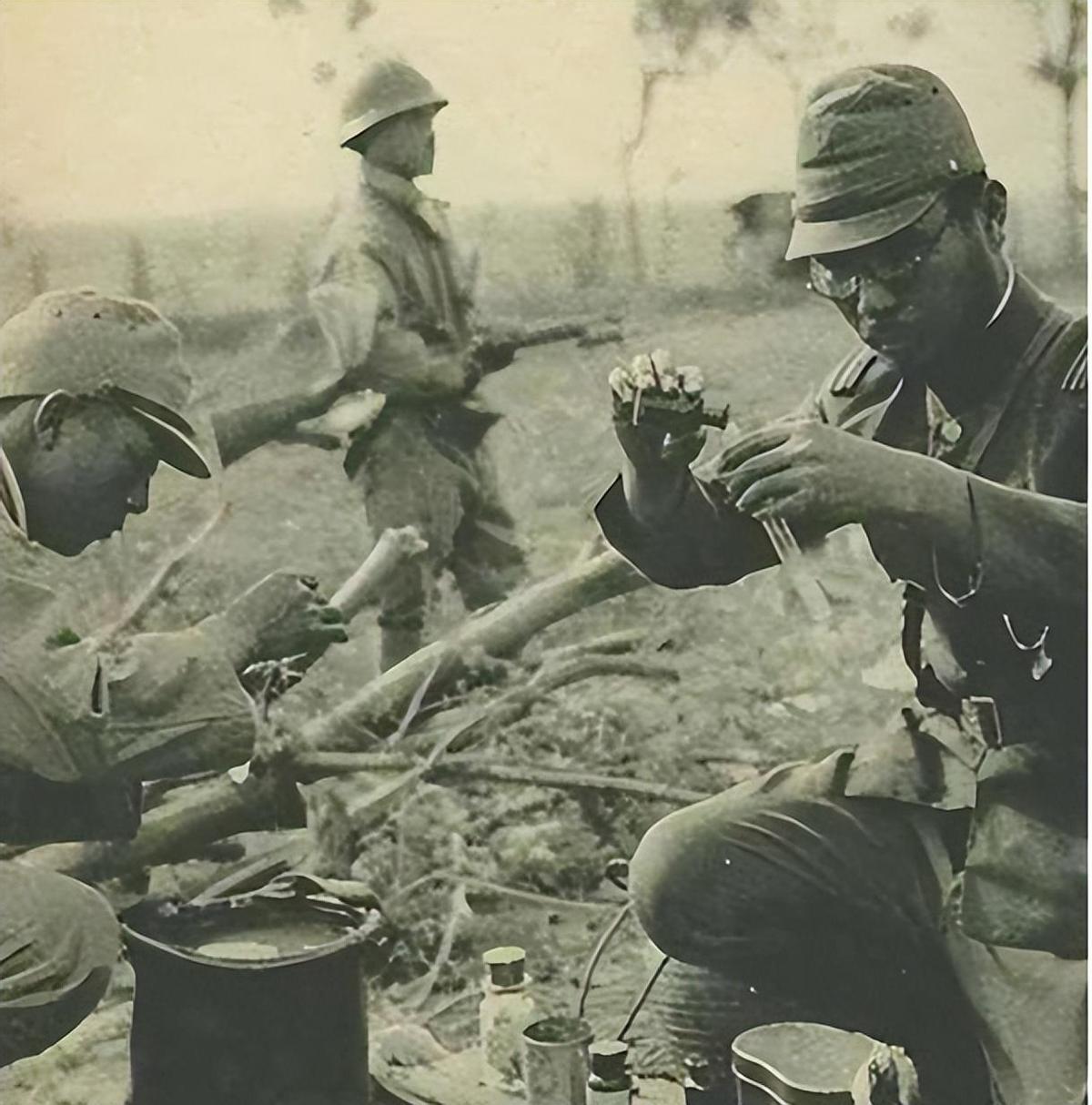30 old photos review history, and the crimes of the Japanese army's ...