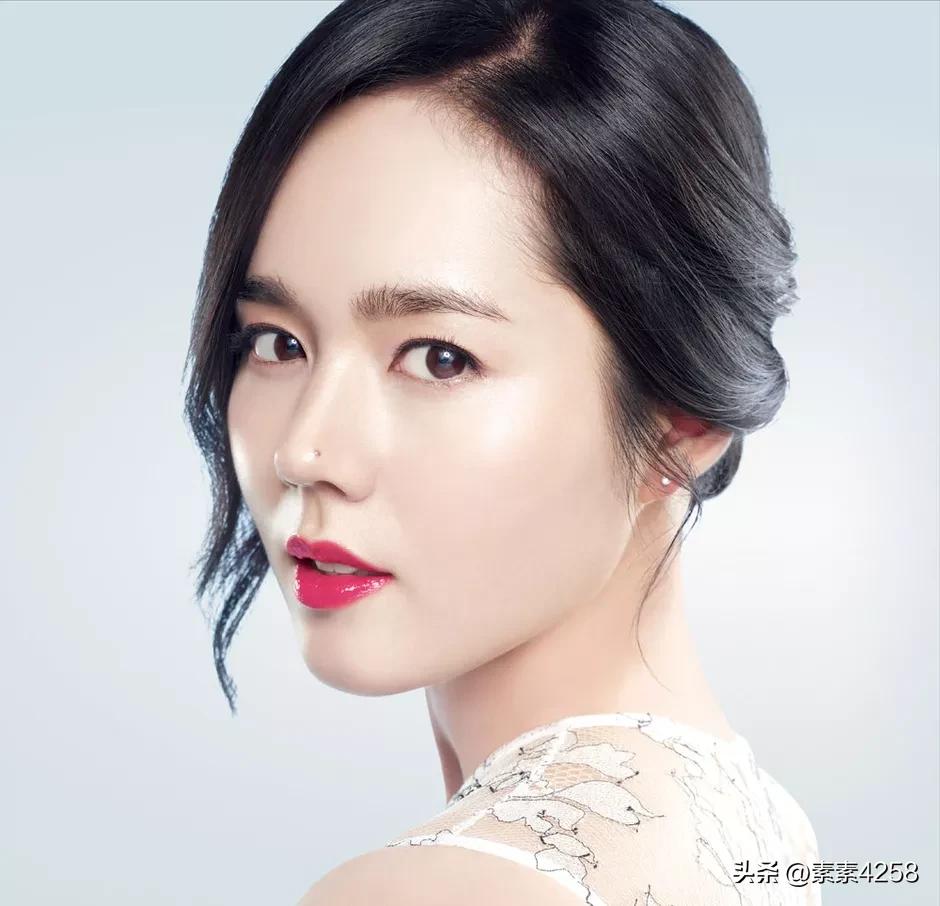 Korean actress Han Ga-in - iNEWS