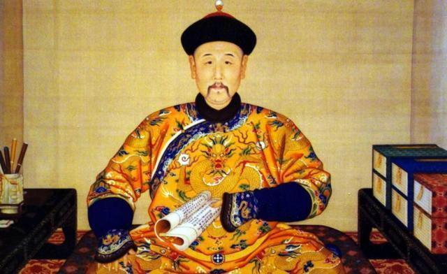 More than 200 years ago, Macartney came to China to visit Qianlong and ...