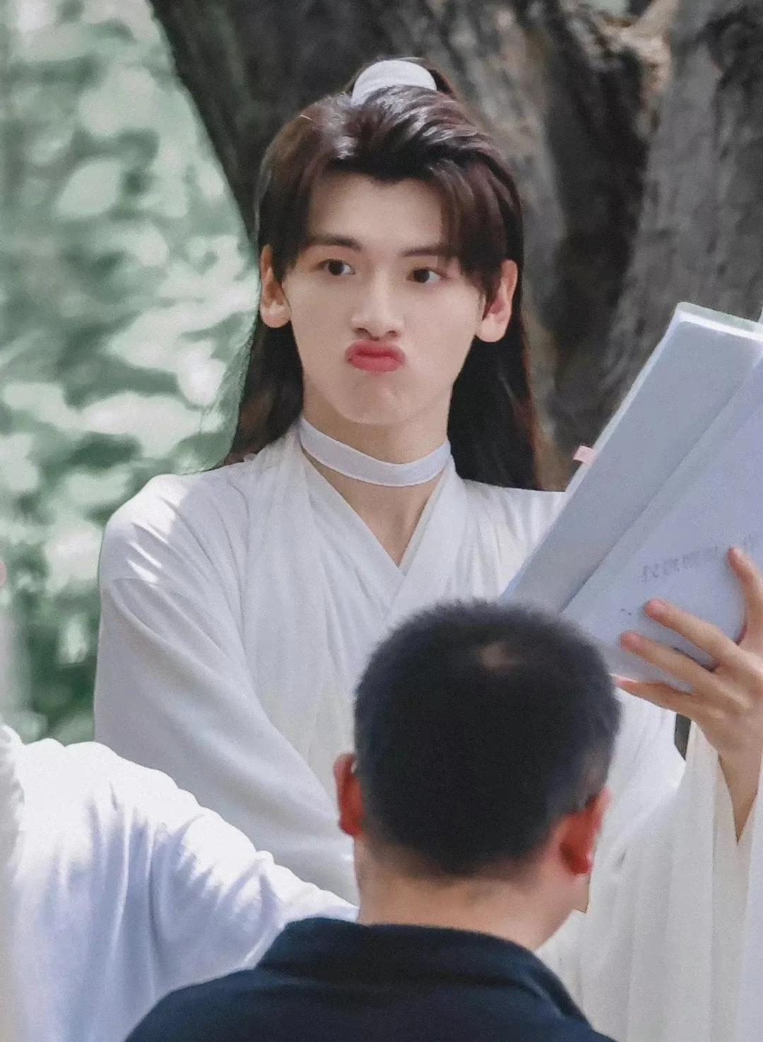 Little Gossip, Cheng Yi, Yuan Bingyan, Deng Lun, Yang Zi, Zhang Zifeng ...