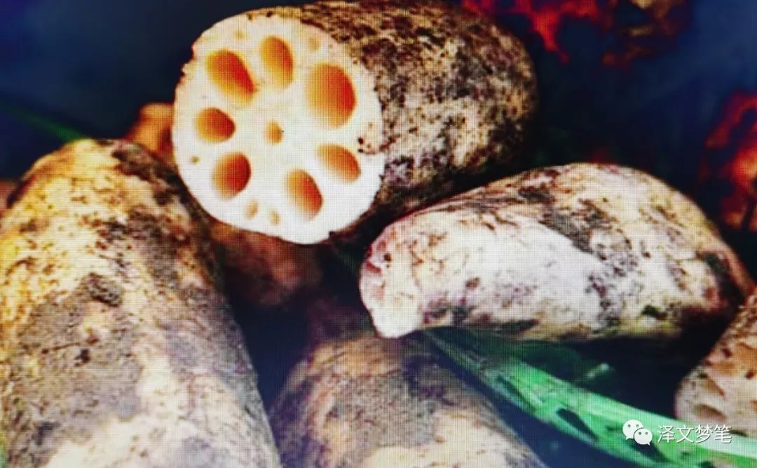 Lotus root clip is a delicious dish - iNEWS