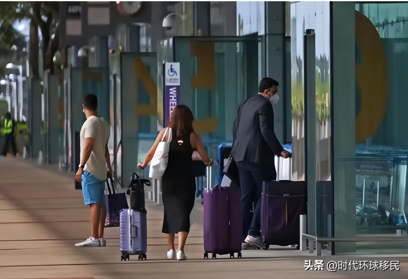 Rent The Knockout+ Foreigners are robbing people, some foreign ...