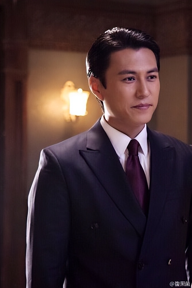Jin Dong once loved two women, and fell in love with Jiang Shan, who ...