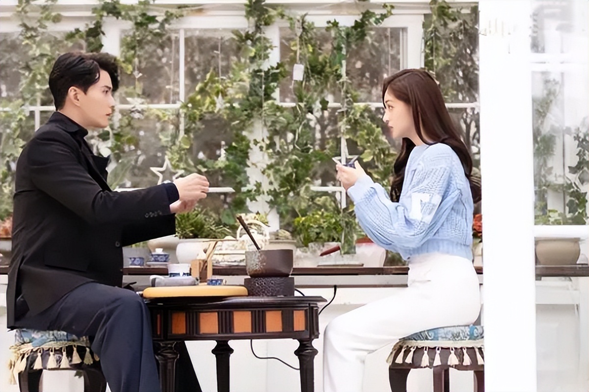 "The Movie Emperor's Princess" Mu Tingzhou accidentally became a tutor ...