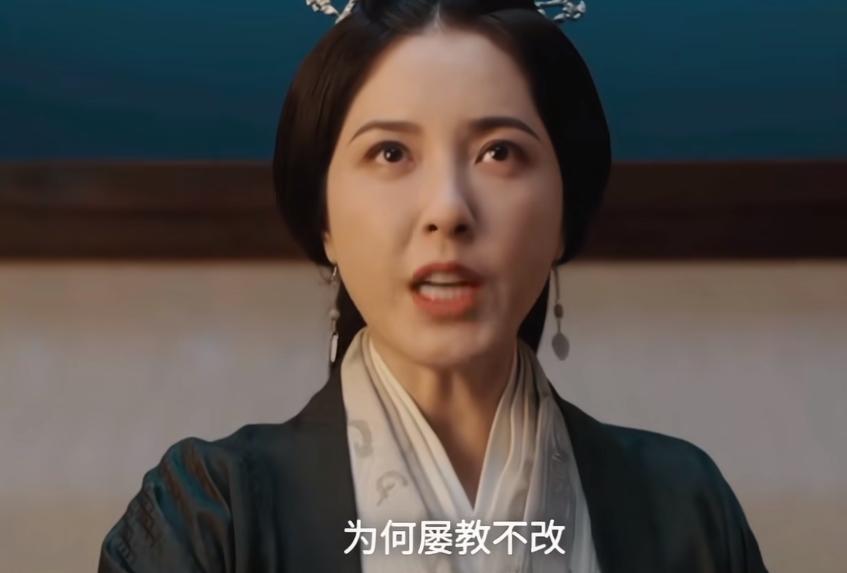 After "The Star is Bright", 46-year-old Zeng Li still plays his mother ...