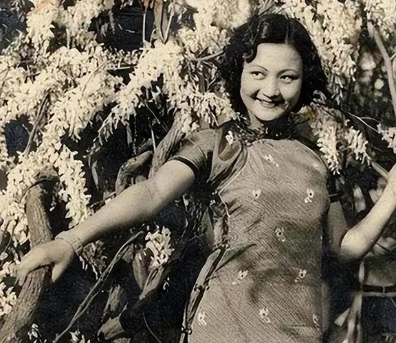 58-year-old Ma Bufang forced her 18-year-old niece to be her concubine ...