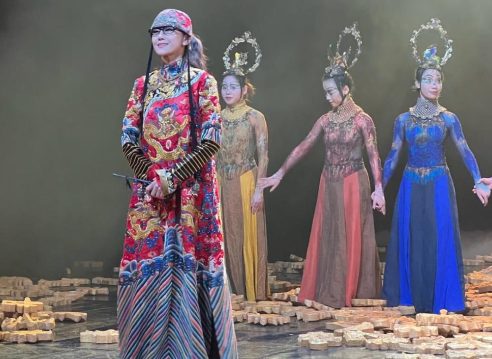 Yang Lipings Dance Has Caused Controversy Again There Is No Boundary