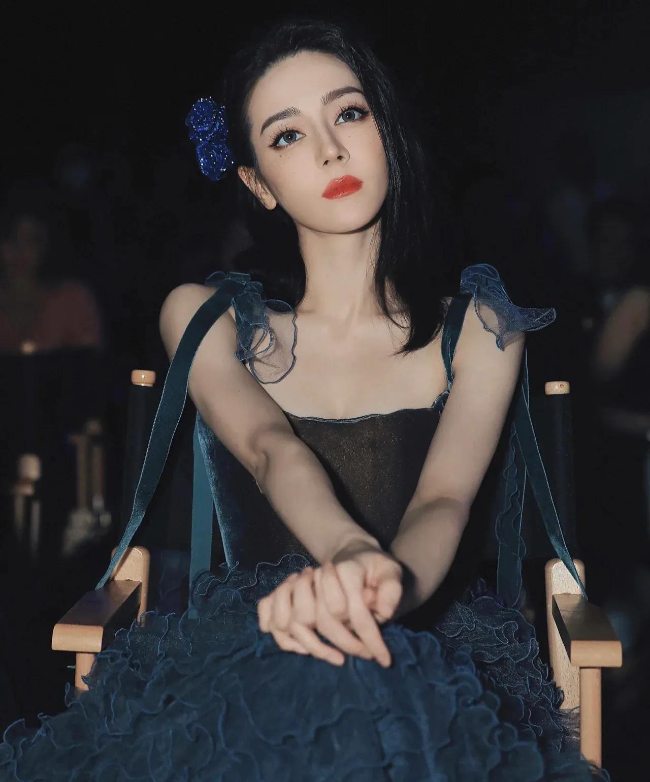 Di Lieba's latest fashion style - iMedia