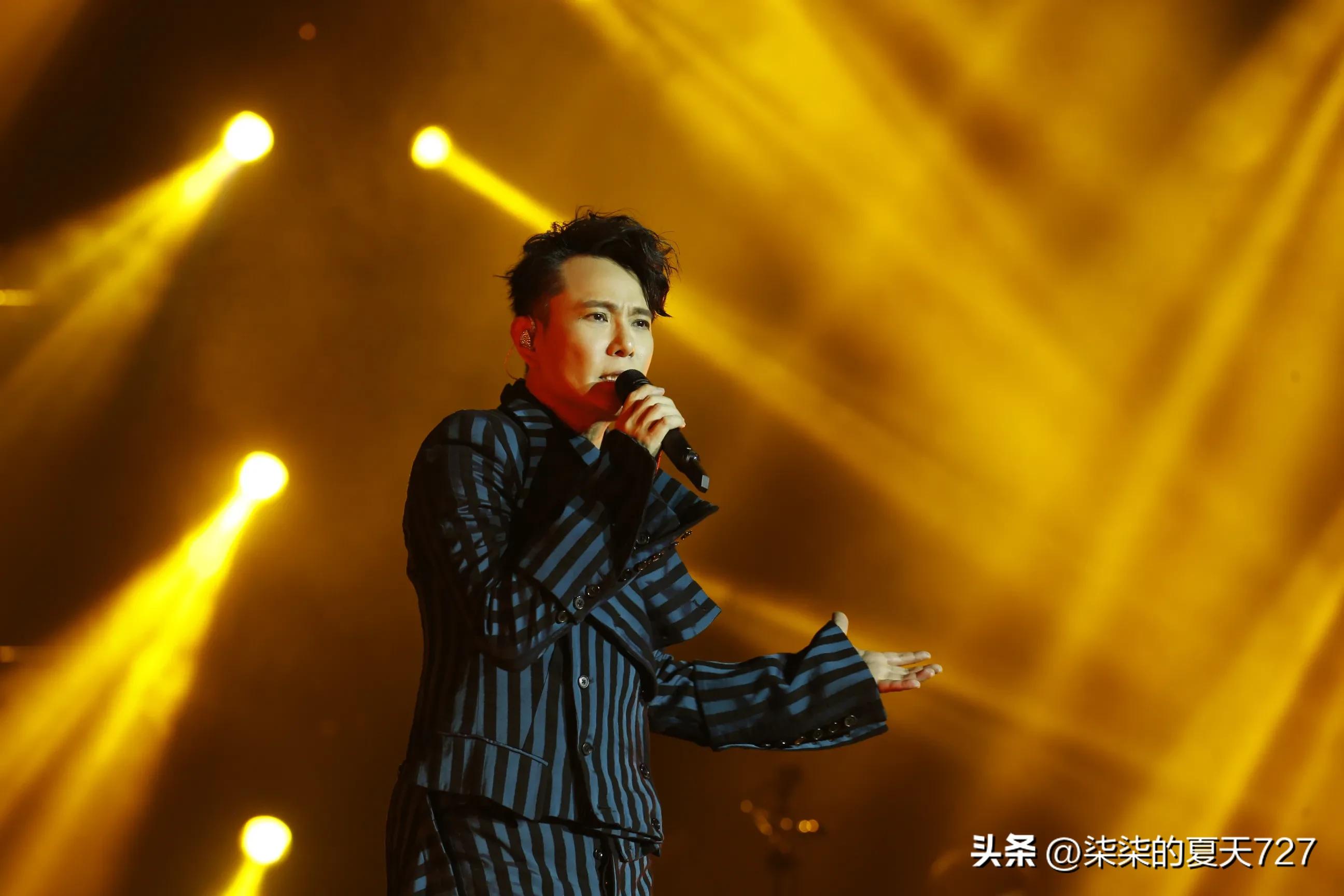 The moment the music starts, the Prince of Love Songs is coming - iNEWS