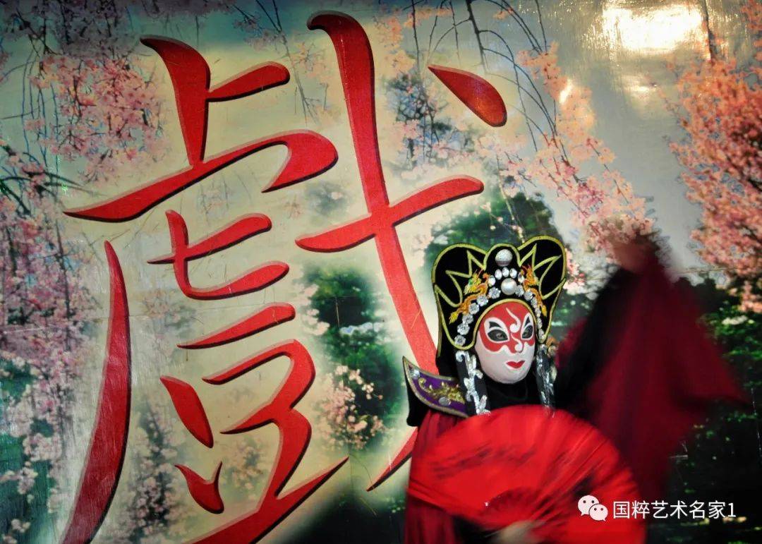 National quintessence artist - Peng Gang - iNEWS