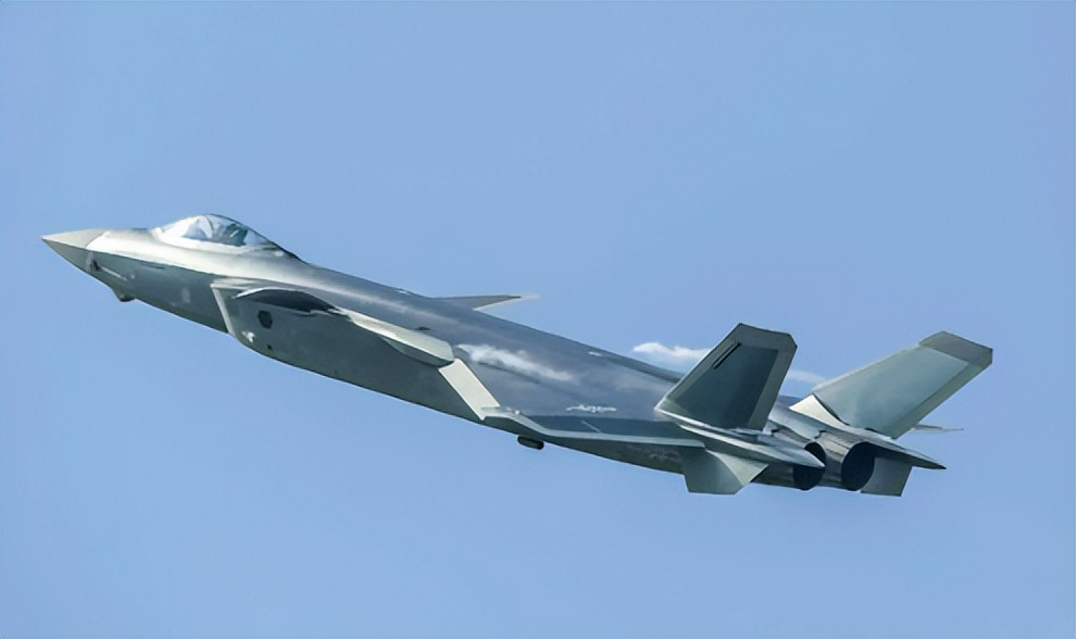China's J-20 has become the world's strongest stealth aircraft and is ...