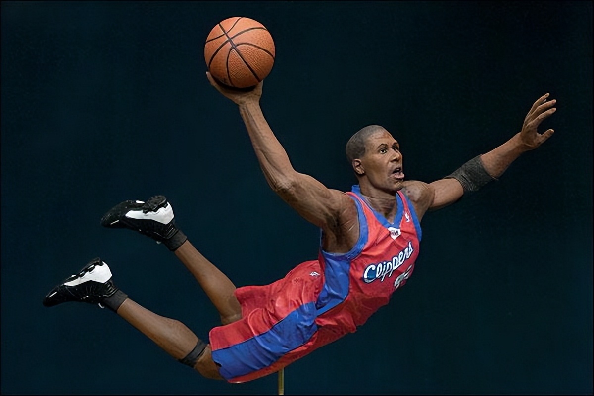 Top 10 embarrassing scenes in the NBA - iNEWS