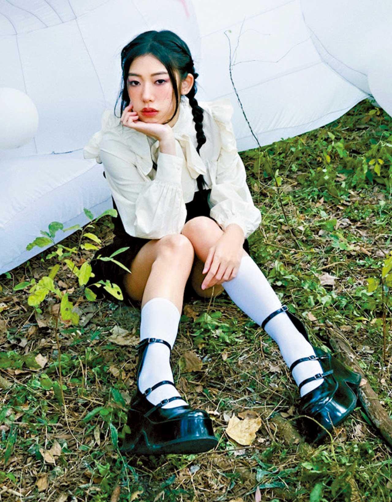 Five Autonomous Little Girls - iNEWS