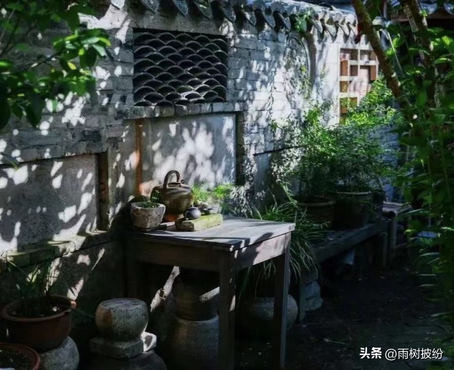 Suburban teahouses: a variant of Li Mian's semi-semiism - iNEWS