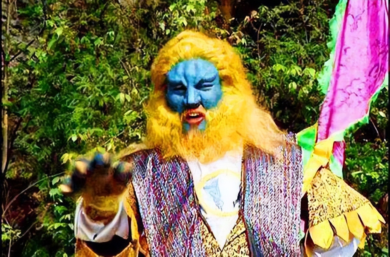 Qiu Shou Immortal: One of the Seven Immortals accompanying the Master ...