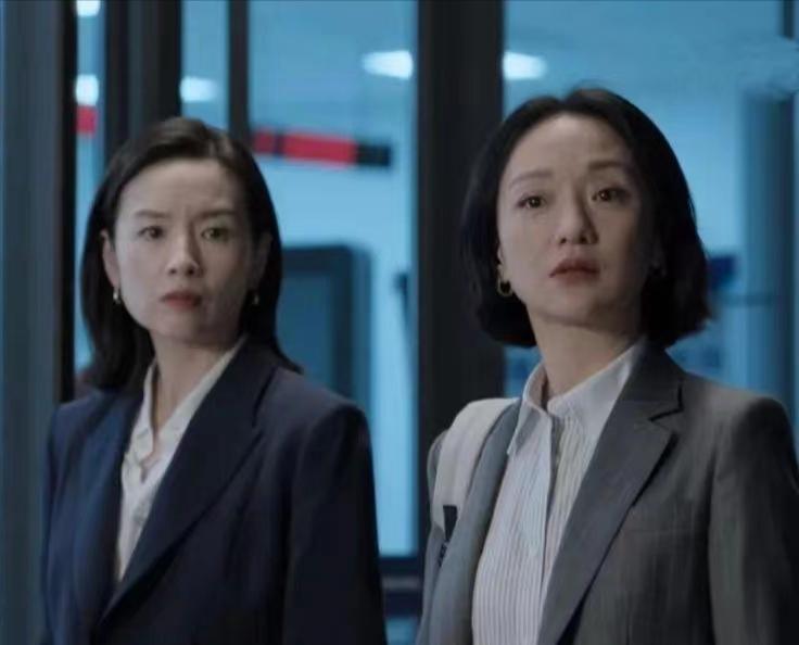 When the 48-year-old Zhou Xun and the 43-year-old Dong Jie are in the ...