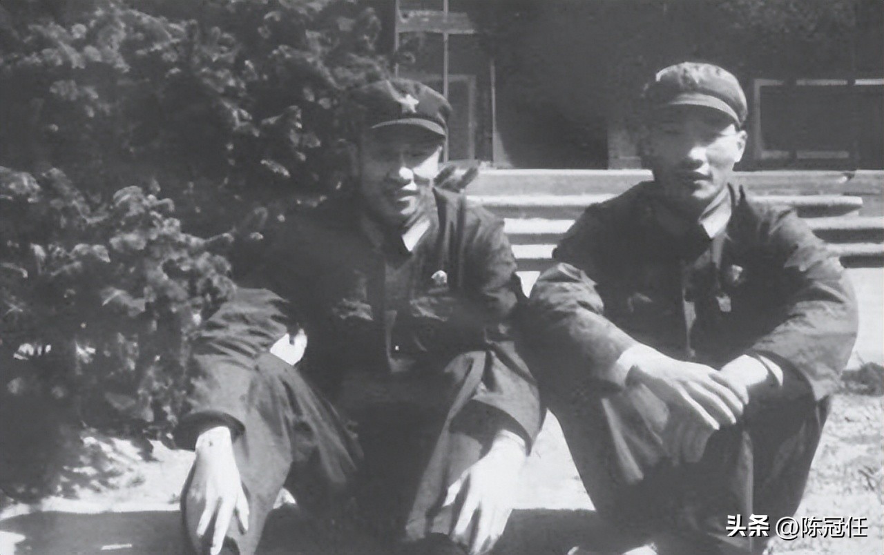 When Lin Biao defected, his guard captain jumped out of the car and ...