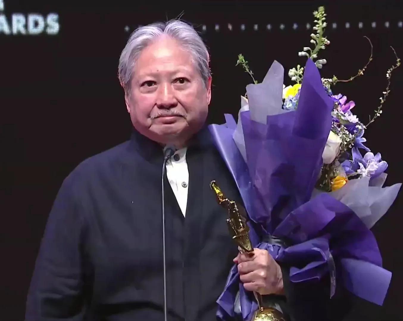 71-year-old Sammo Hung won the Lifetime Achievement Award! Leaning on ...