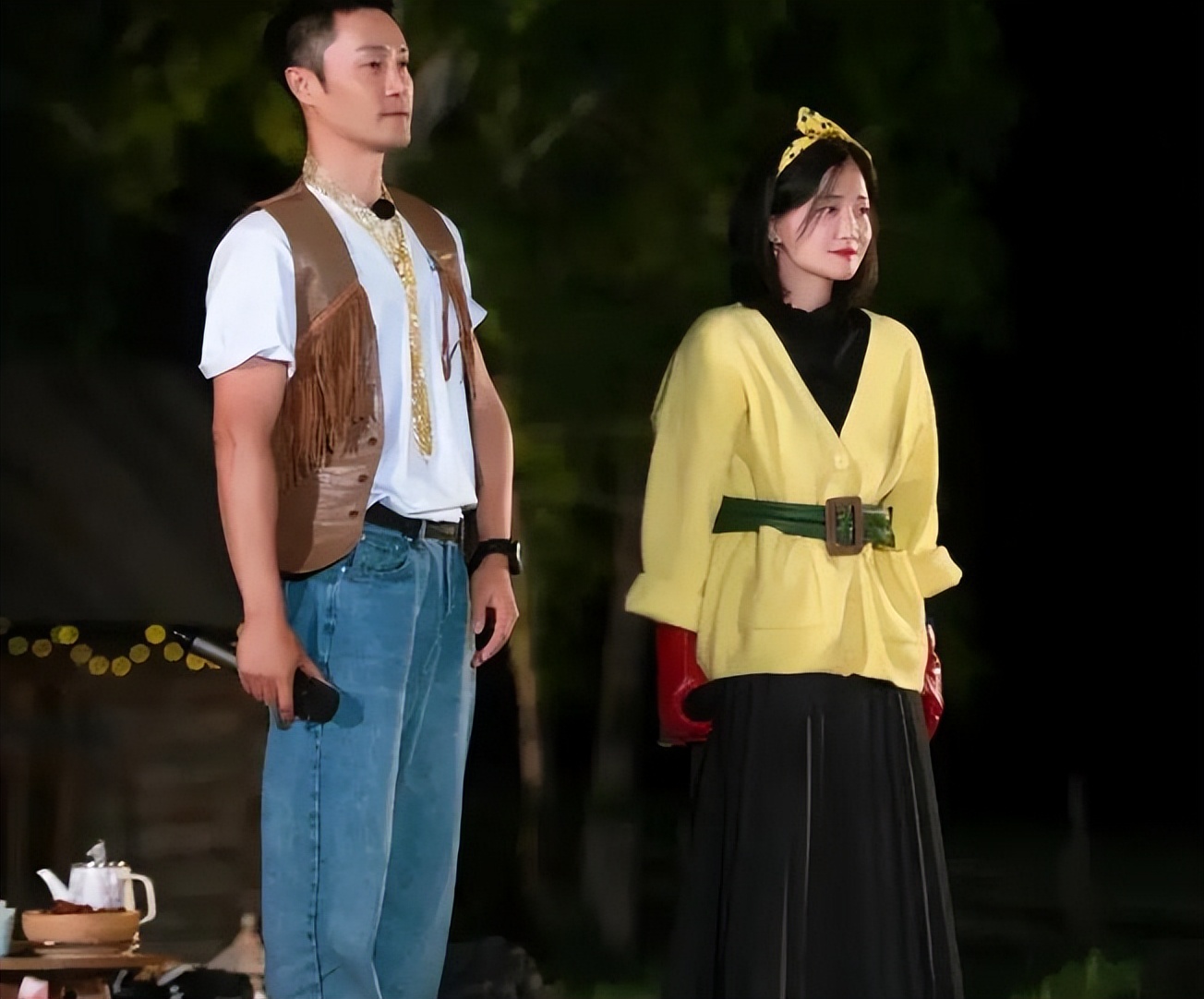 Guo Keyu and Yang Di recorded a variety show, wearing a thousand yuan ...