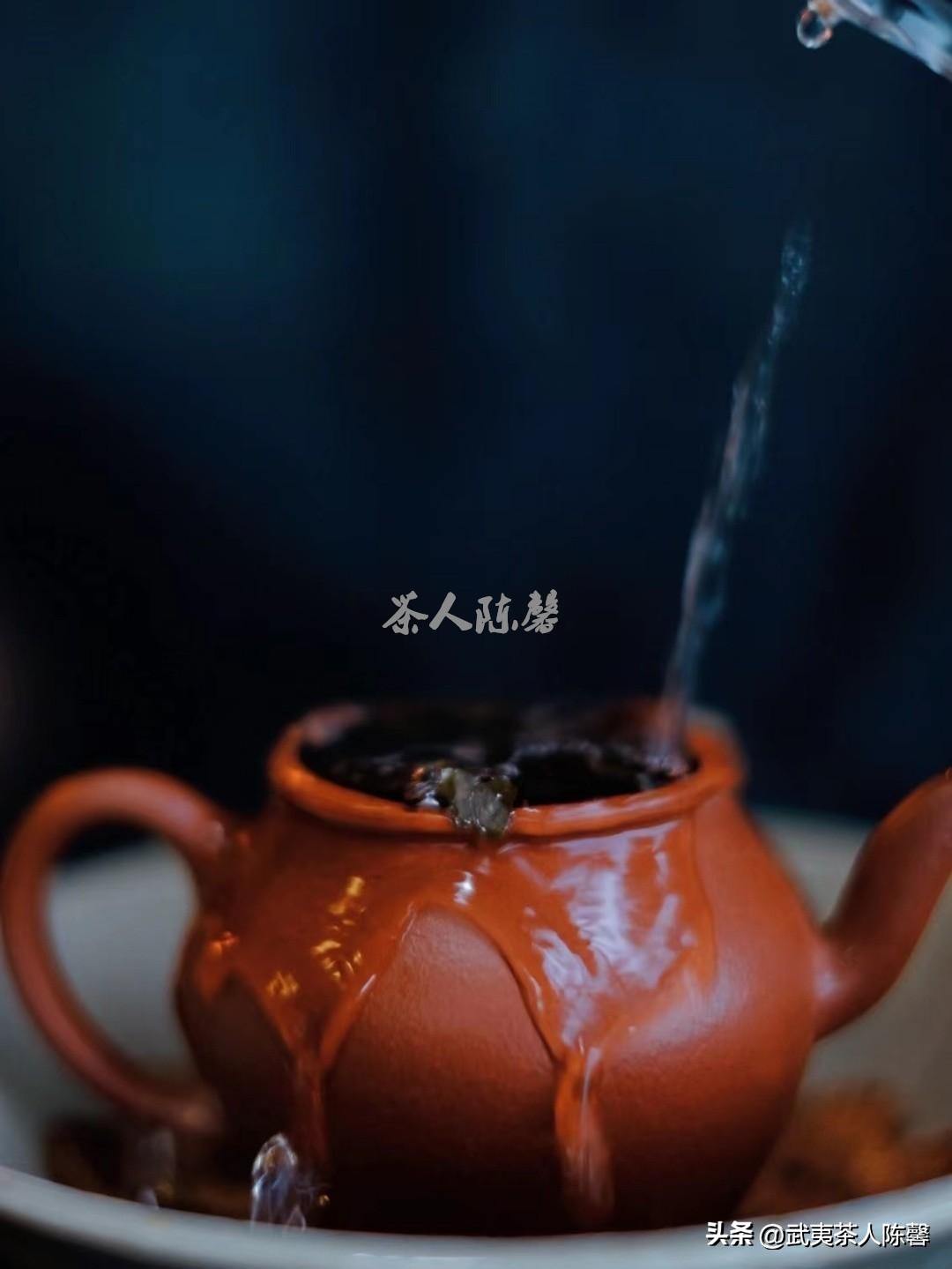 Why does the tea smell very fragrant when brewed, but it is much worse ...