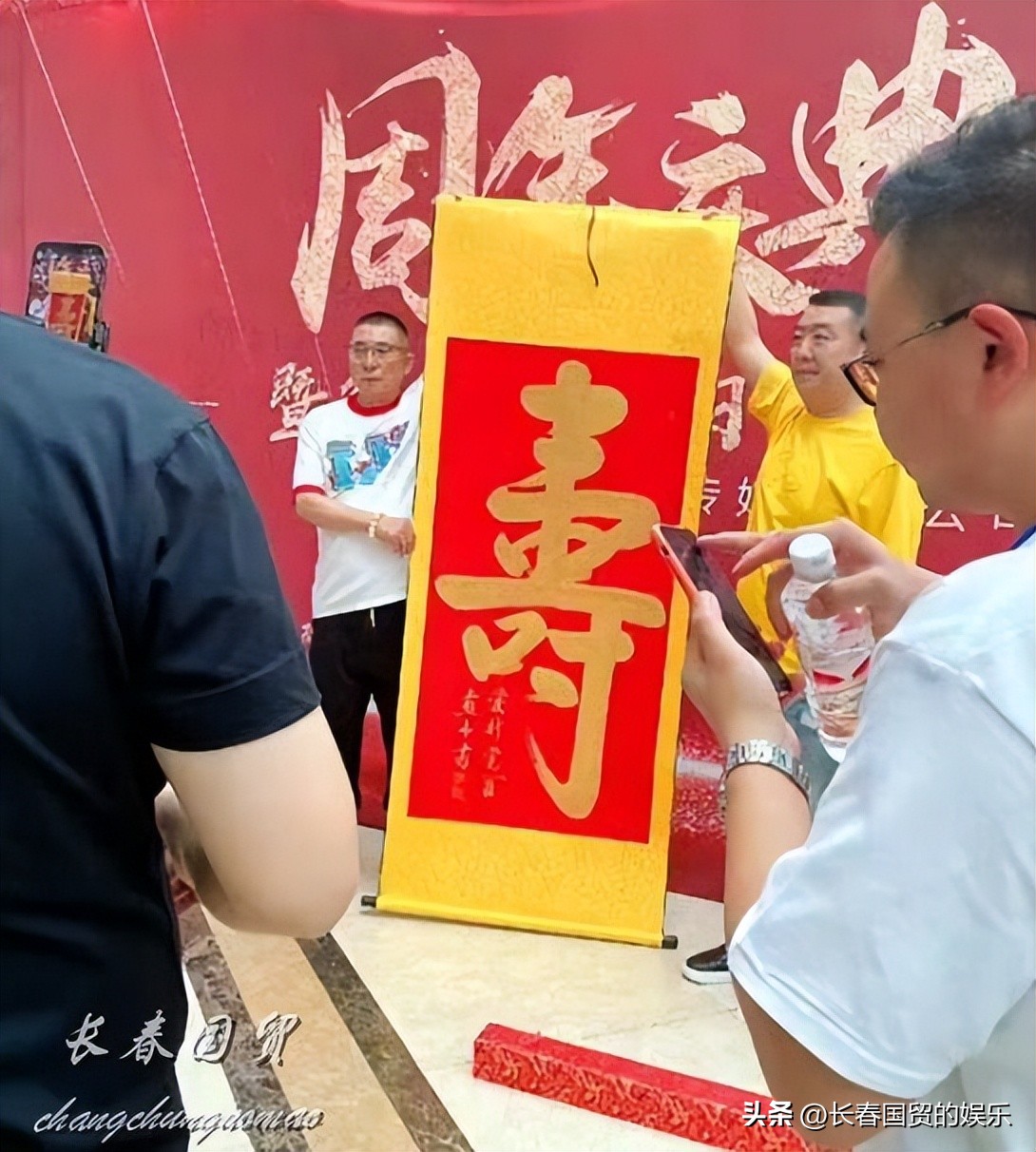 Wei San met Zhao Benshan's apprentice to say hello, the latter only ...