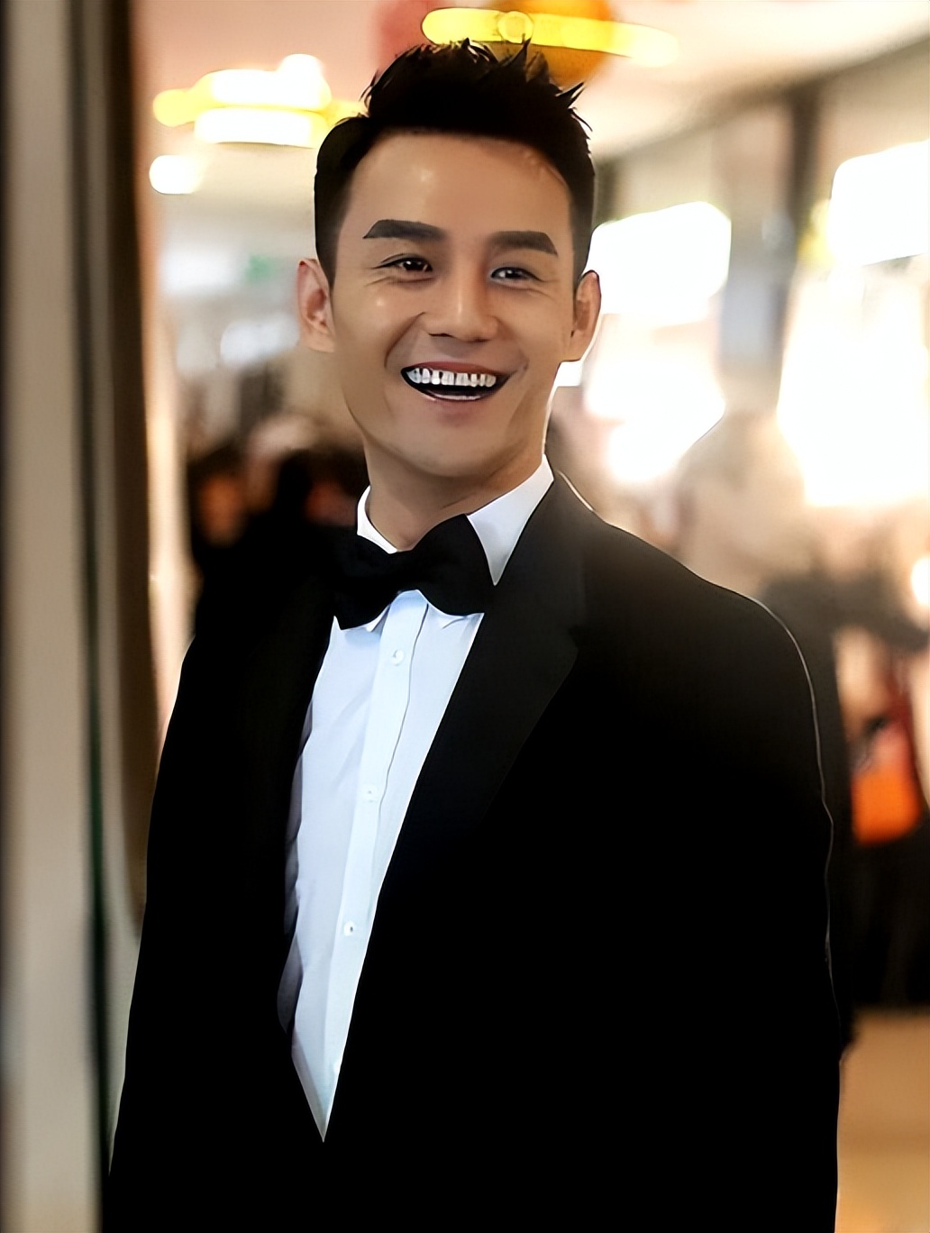 If he doesn't film, he will “disappear”. Now 41 years old, Wang Kai has embarked on another path ...