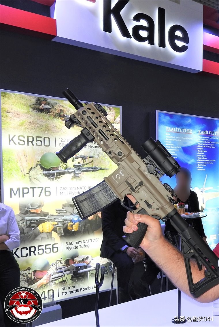 The new standard weapon of the Turkish KCR556 Assault Rifle Gendarmerie ...