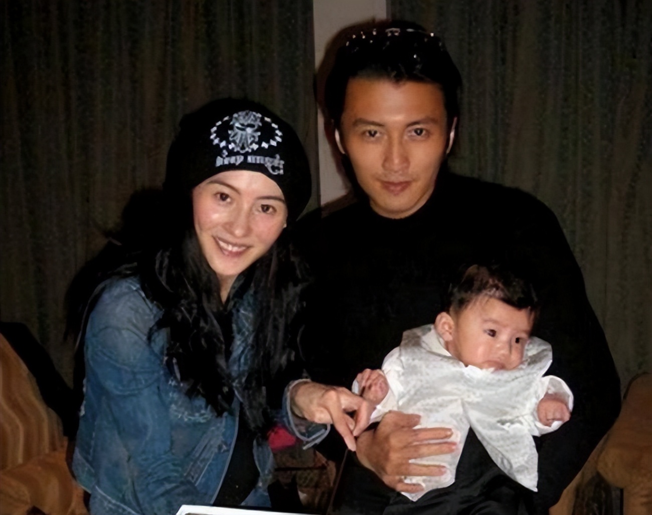 In 2008, the Edison Chen photo door incident happened. In 2019, Cecilia ...