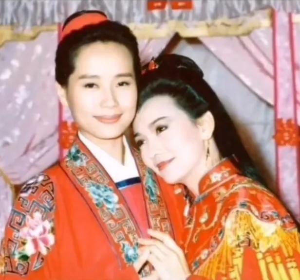 Why was the character Xu Xian played by a woman in the Legend of White ...