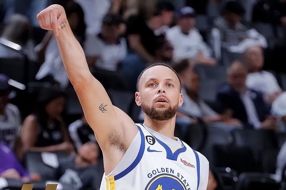 Who are the top 10 players in the regular season this season? James is ...