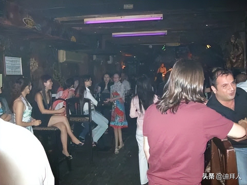 Talk about Bahrain's "red light district" - iMedia