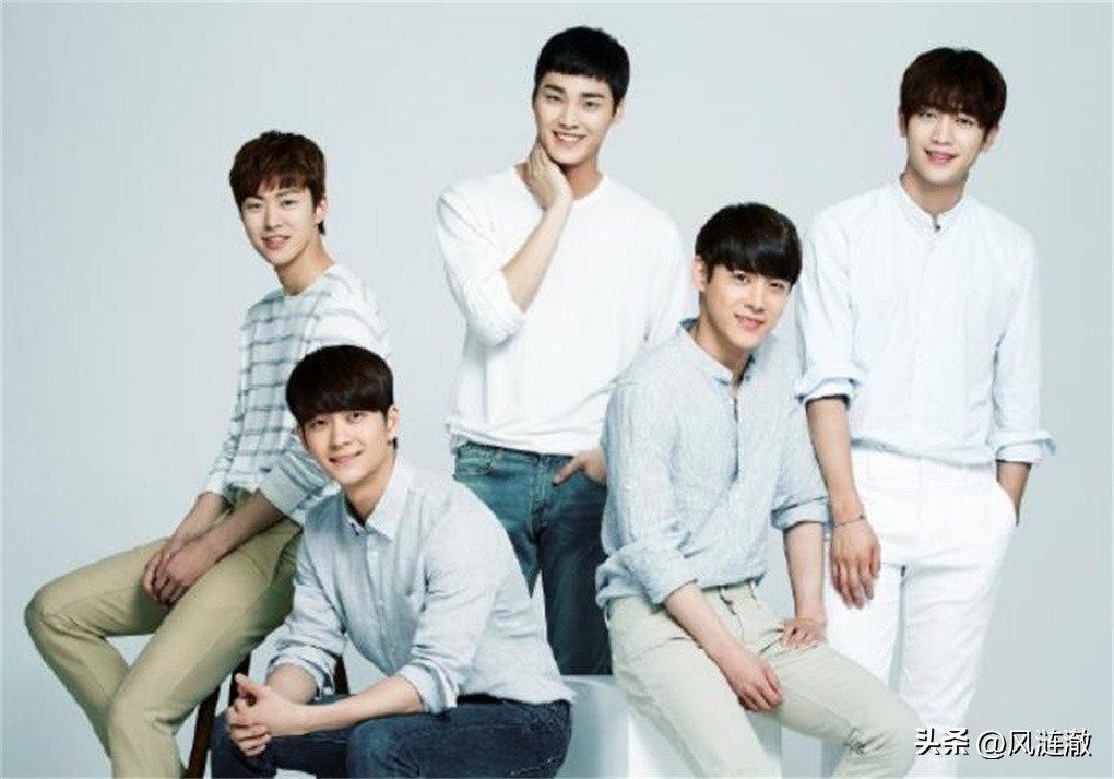 5urprise men's group big hair!4 of 5 members became popular, and the ...