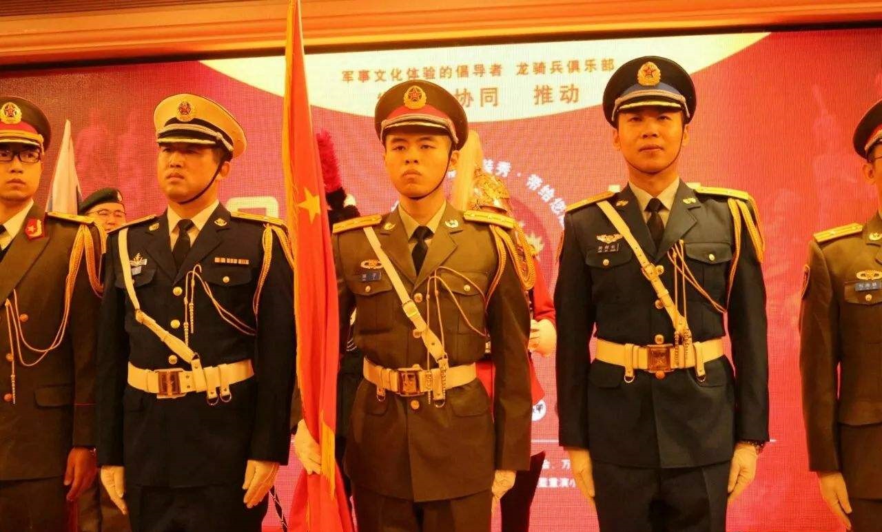 Among the six generations of military uniforms of the People's ...