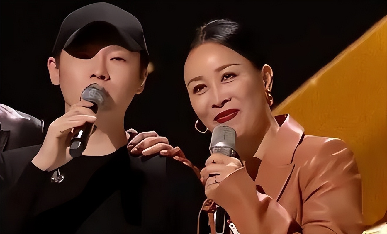 It was revealed that "The Voice" contestants spent 30 million to buy ...