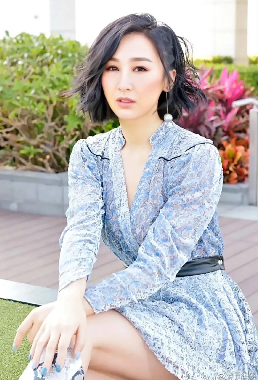 Sexy goddess: Gao Haining - iNEWS