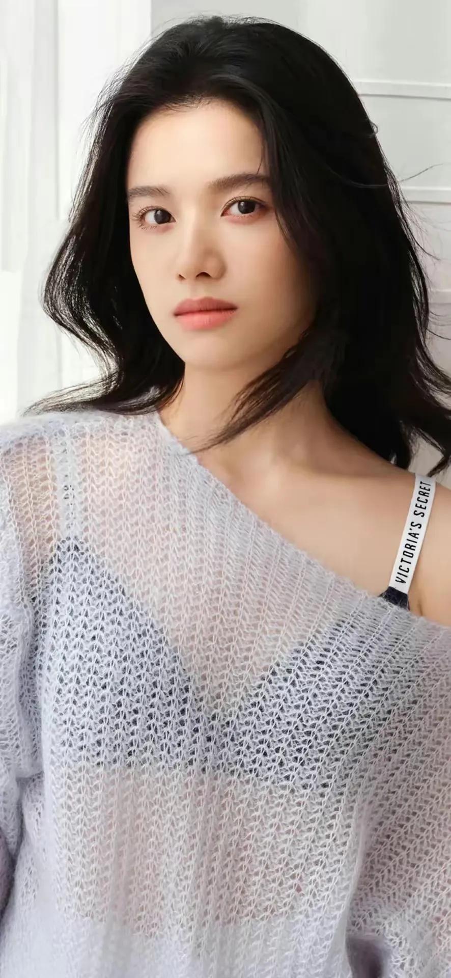 Beautiful pictures of Zhang Jingyi - iMedia