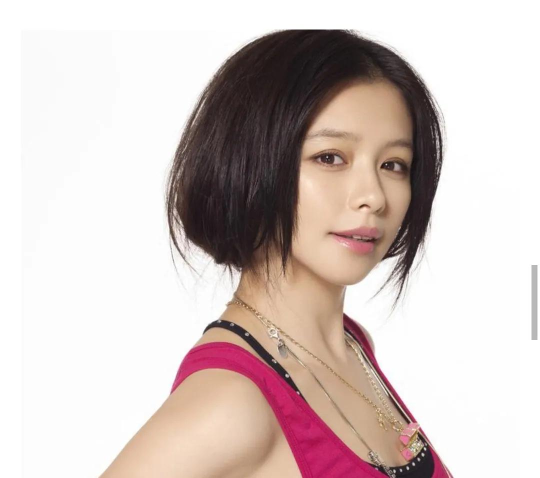 Double-sided beauty "Xu Ruoxuan" - iNEWS