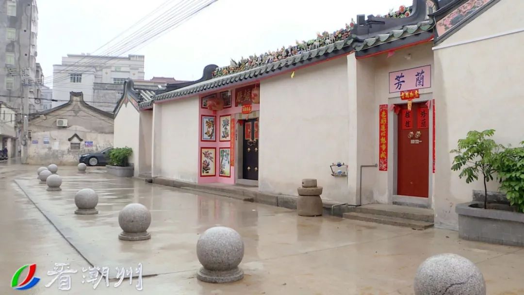 Walking into the traditional Chinese villages: Licuo Village, Fengxi, a ...