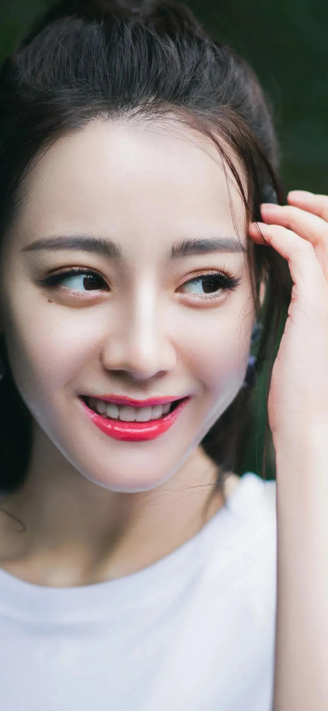 Star photo: Di Lieba - iMedia