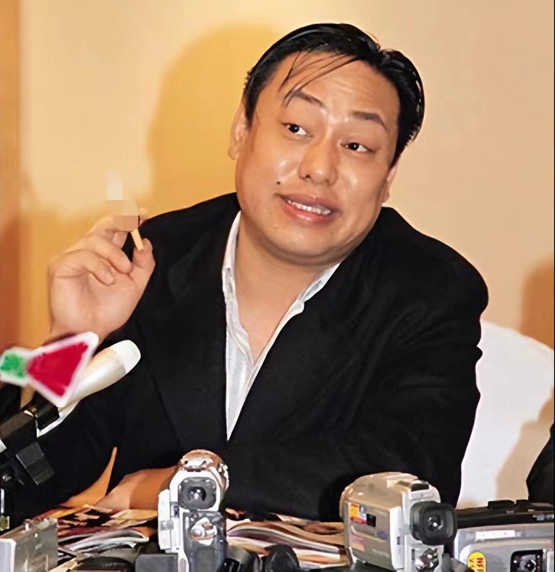 "Invincible" Luo Zhaohui: soaked in Anita Yuen and humiliated Zhang ...