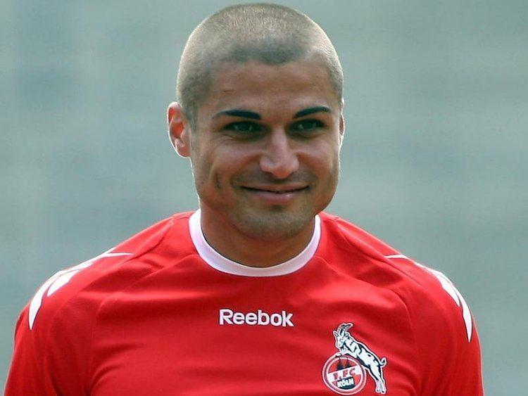 Five great players in Lebanese football history - iNEWS
