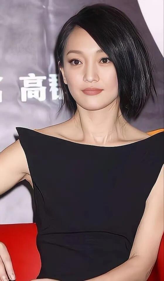 North Qu Ying South Zhou Xun Zhou Xun - iMedia