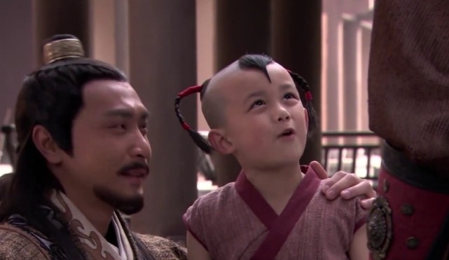 Zhao Lusi asked Wu Lei: Have you ever talked about a girlfriend?Wu Lei ...