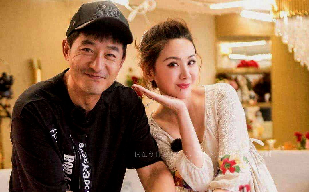 Fifteen years later, looking back at Cheng Lisha's humble marriage, we understand why she ...