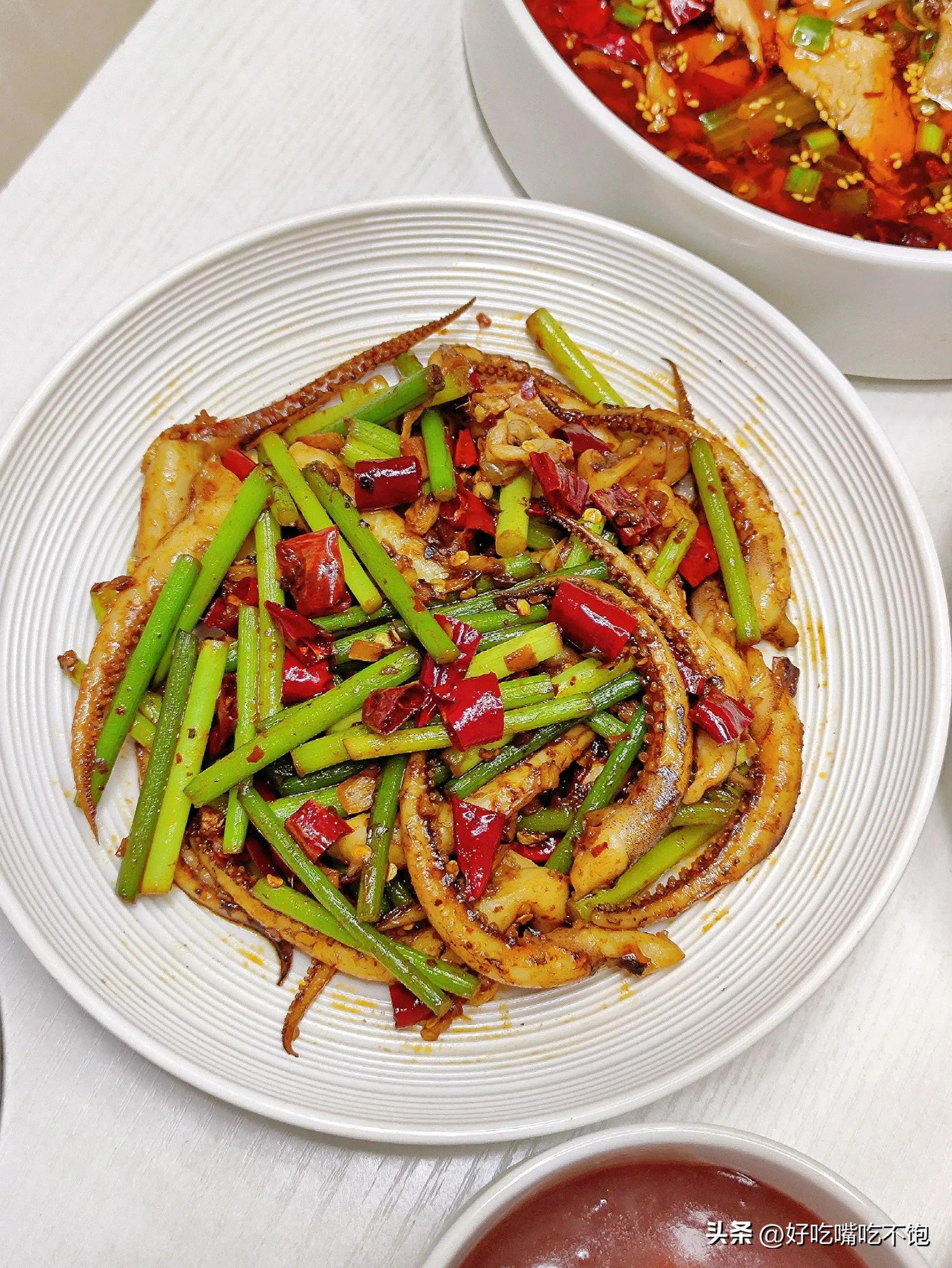 Boiled pork slices + fried squid with garlic moss, it's the most ...