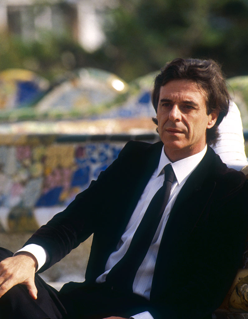 This colorway is perfect!Step into the "Utopia" home of architectural ...