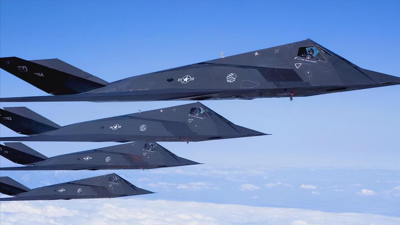 The new definition of the sixth-generation fighter: electromagnetic ...