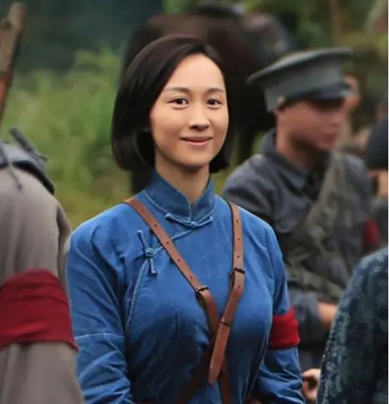 The legend of Yang Qinglan, a 17-year-old female soldier who joined the ...