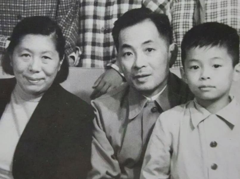 Ye Fei: "Mixed Chinese-Philippines" general who came to China with his ...